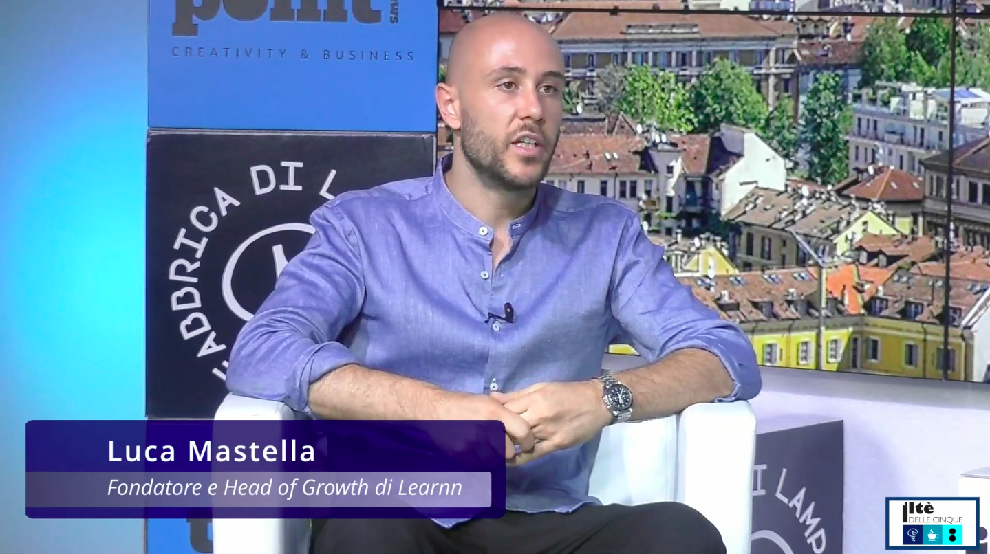 Il Tè delle cinque: “Non si smette mai di imparare”. Ospite: Luca Mastella - Oltrelamedia TV